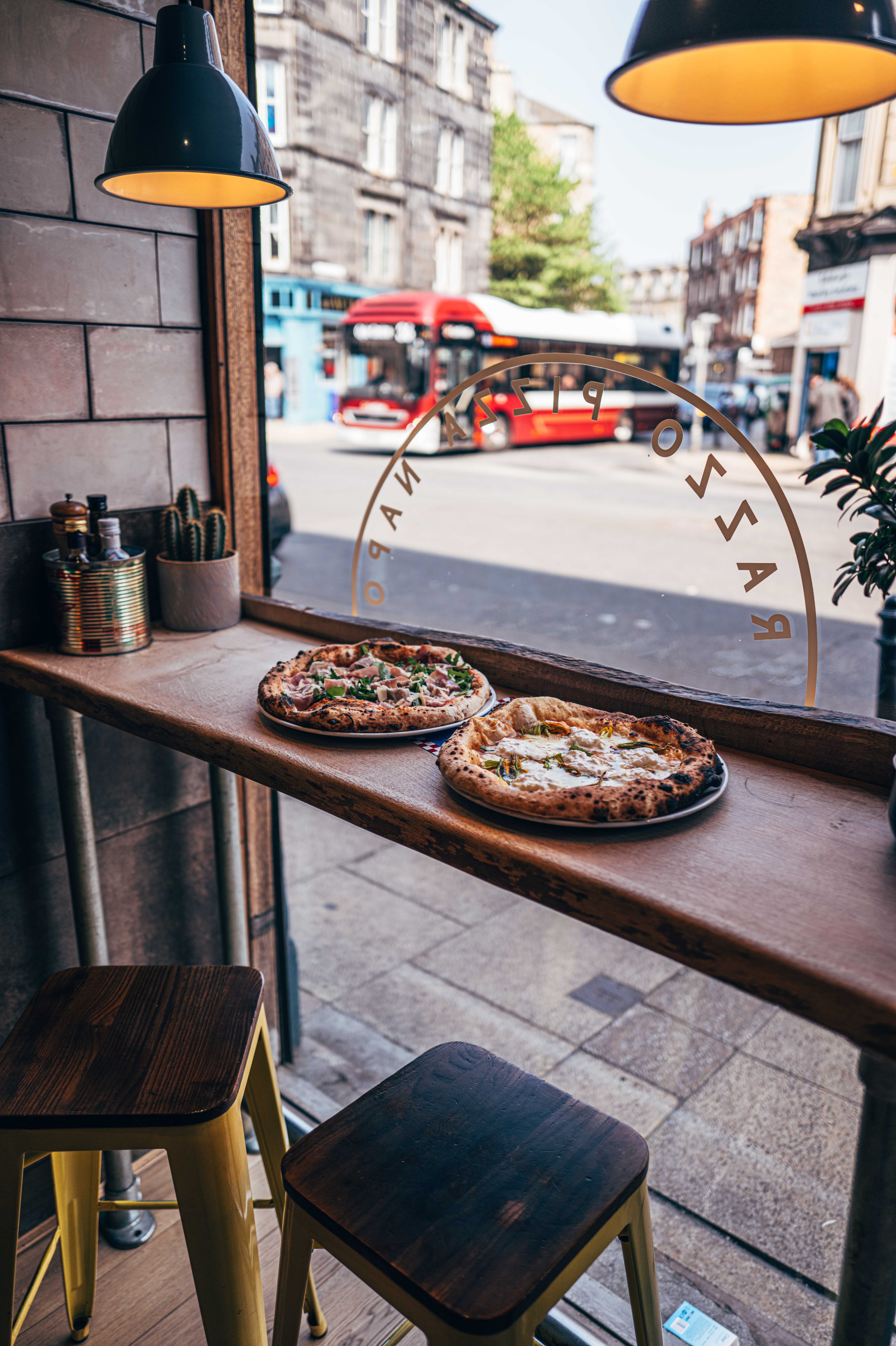 Razzo Pizza Napoletana