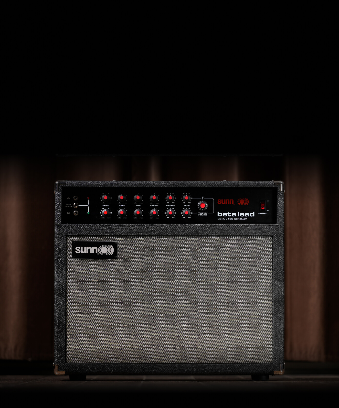 Sunn Amplification — beta combo
