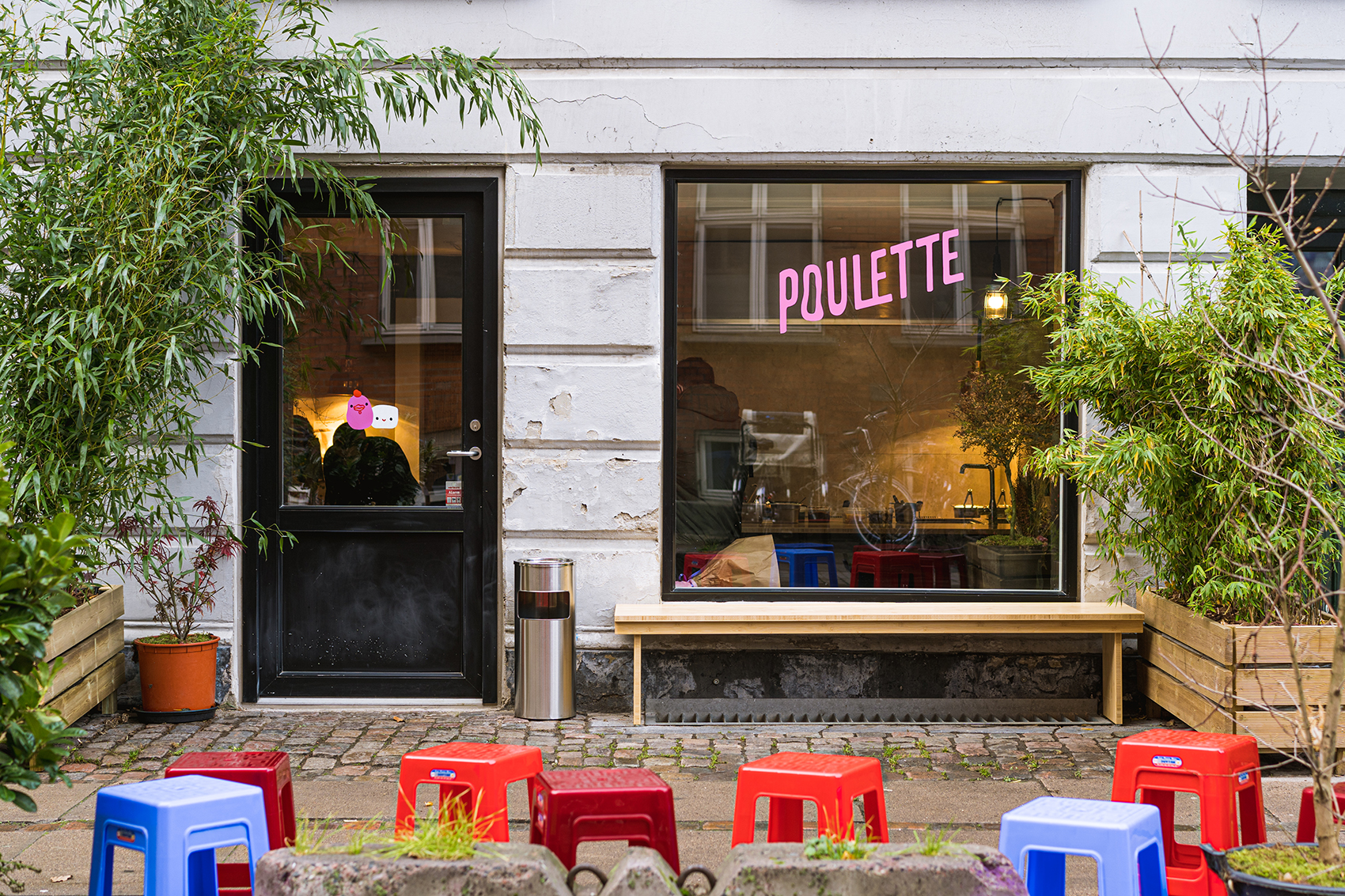 ette ette ette — Poulette